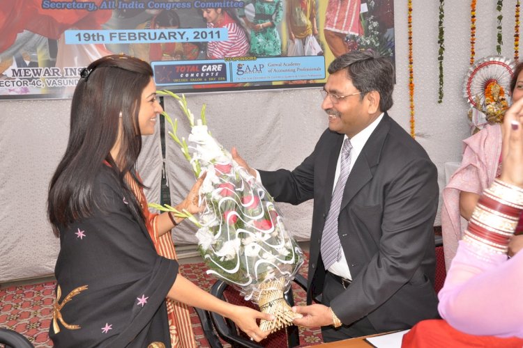 with Alka Lamba, Member of Delhi Legislative Assembly - Dr Ashok Gadiya